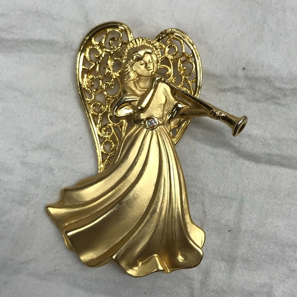 Vintage | Jewelry | Vintage Jj Jonette Gold Angel Pin With Rhinestone ...